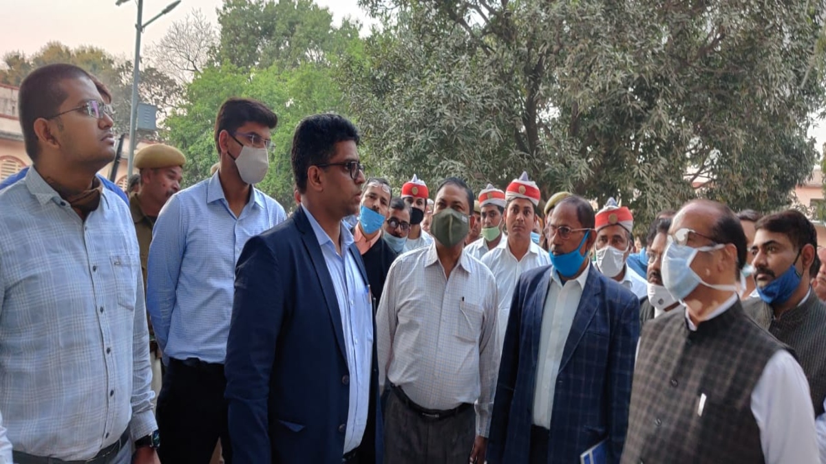 IAS Ashutosh Niranjan appointed as Deputy Secretary in the MSME Ministry - SME News | The ...