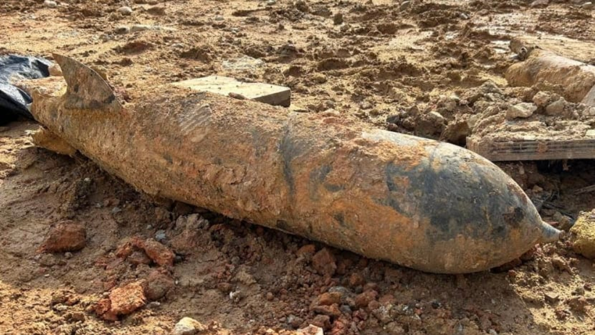 Singapore police safely detonate 100 kg World War II aerial bomb ...
