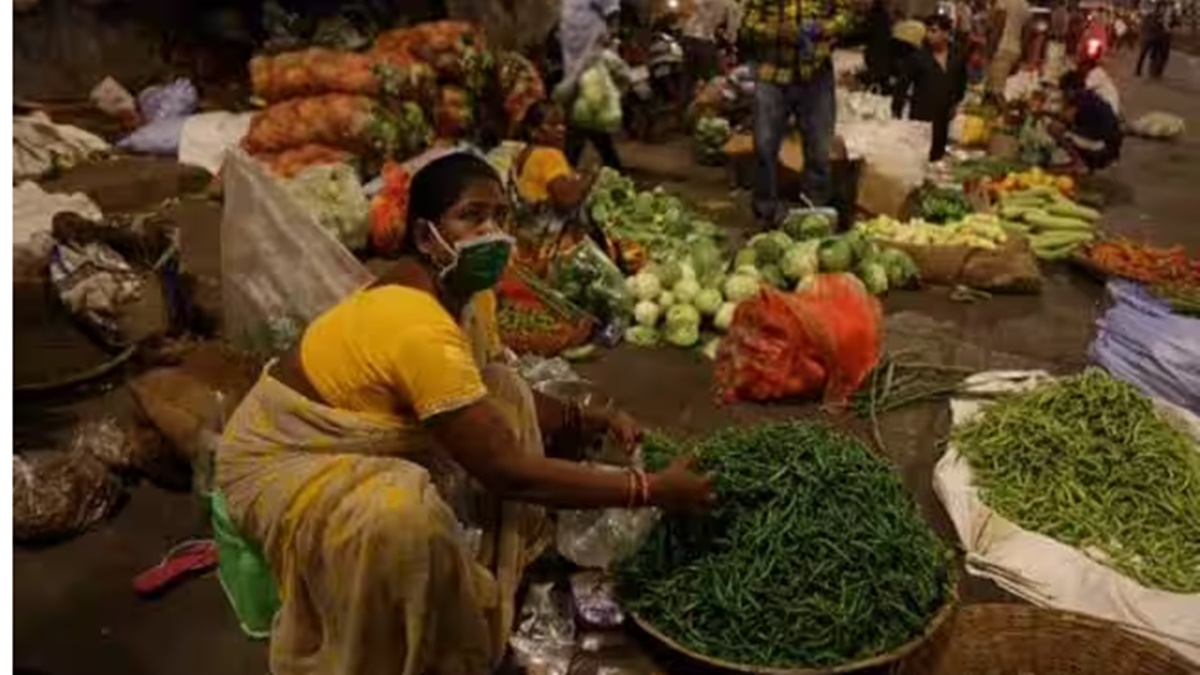 August retail inflation seen at 7%, core print flat - Economy News ...
