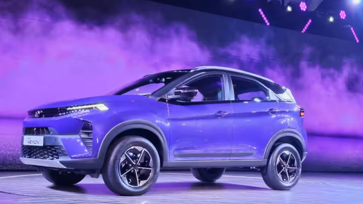 Top 5 sub-4 metre SUVs sold in Sept- Nexon, Brezza, Punch - Car News | The Financial Express