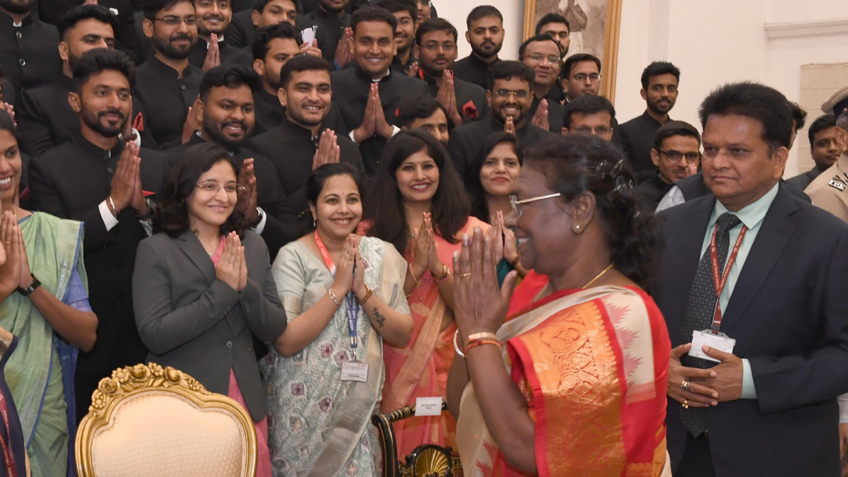 President Murmu address 213 India Railways’ trainees; advocates for ...