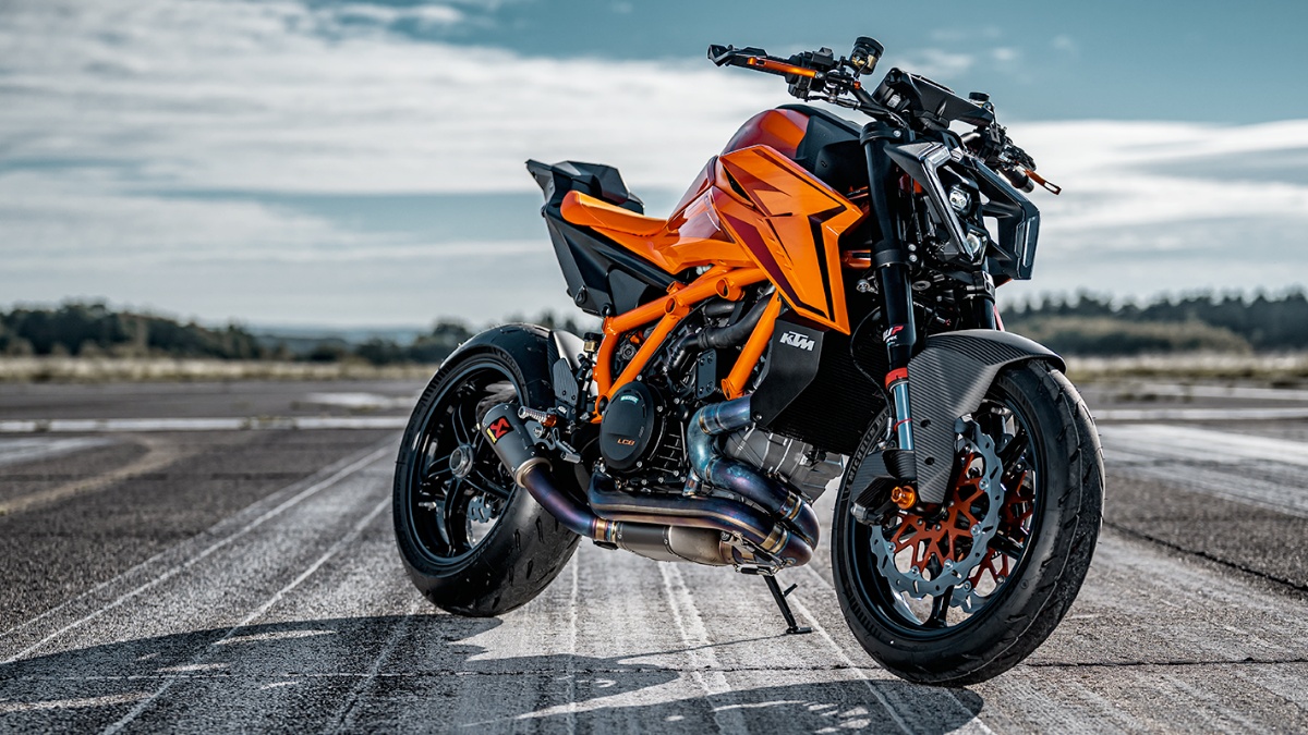 2024 KTM 1390 Super Duke R breaks cover — All you need to know - Bike ...