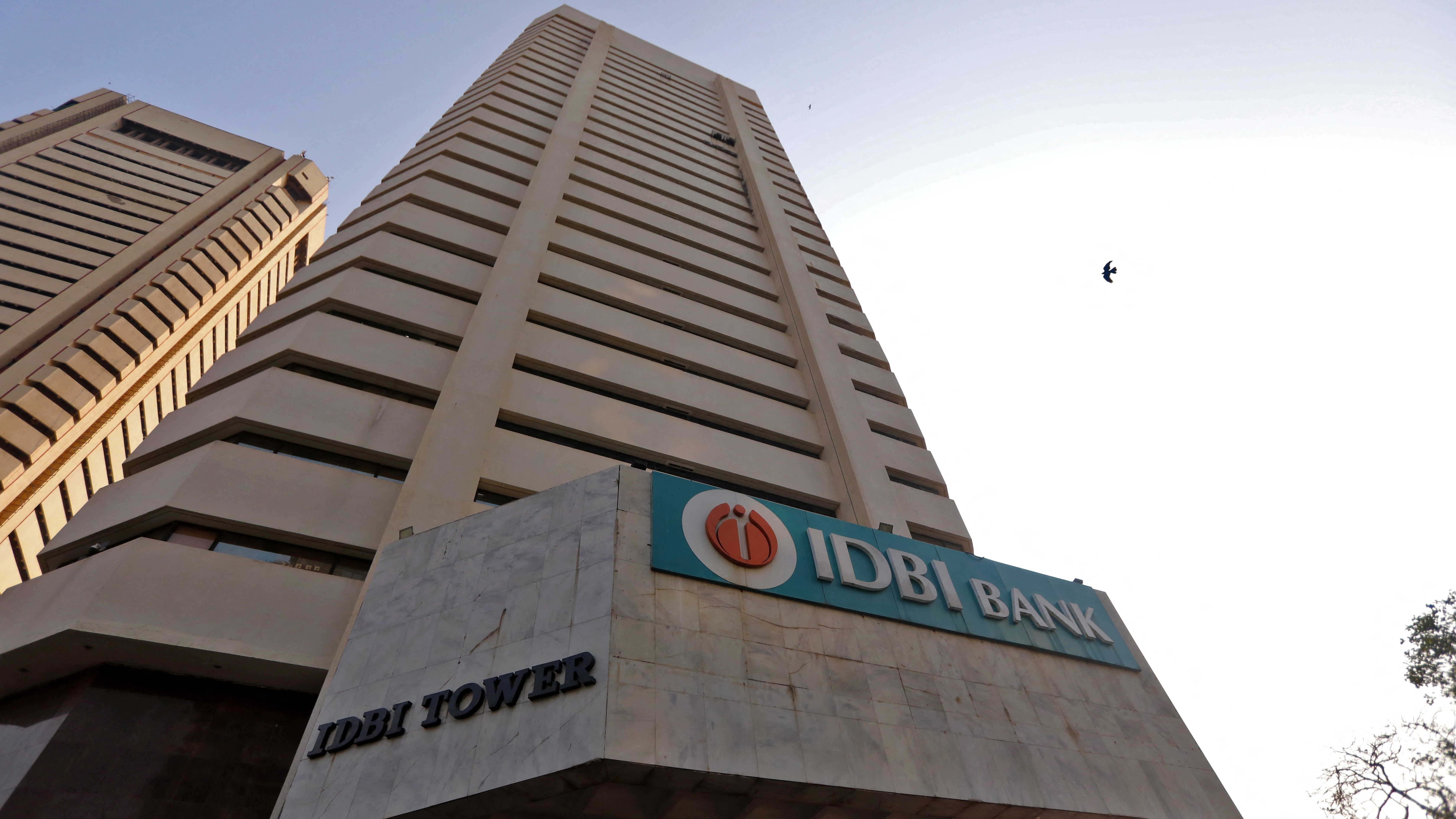 Govt cancels bid for appointing asset valuer for IDBI Bank, fresh RFP to be issued - Banking ...