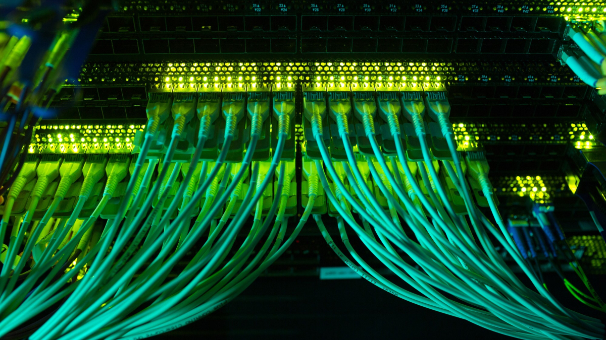 China sets claim on world's fastest internet crown with record 1.2 ...