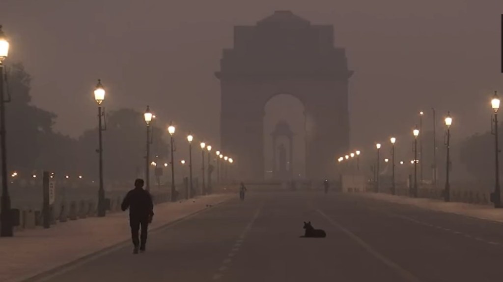 Haze shrouds Delhi as air quality stays 'very poor' for fifth consecutive day, AQI at 343 ...
