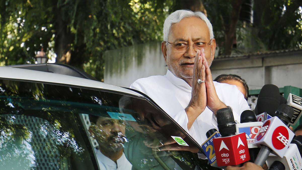 Nitish Kumar set to return to NDA, Sushil Kumar Modi to take oath as Deputy CM - India News ...