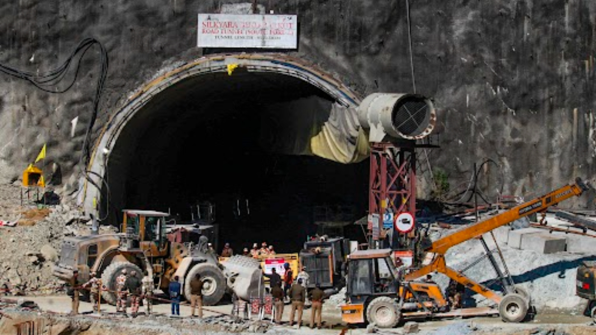 Uttarkashi Tunnel Collapse Nov 25 Highlights: Manual drilling will be used to reach workers ...