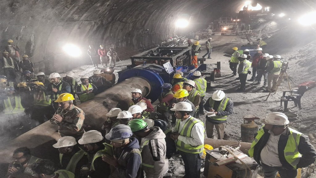 Uttarkashi tunnel collapse: Rescue operations enter sixth day, 21 metres drilled through rubble ...