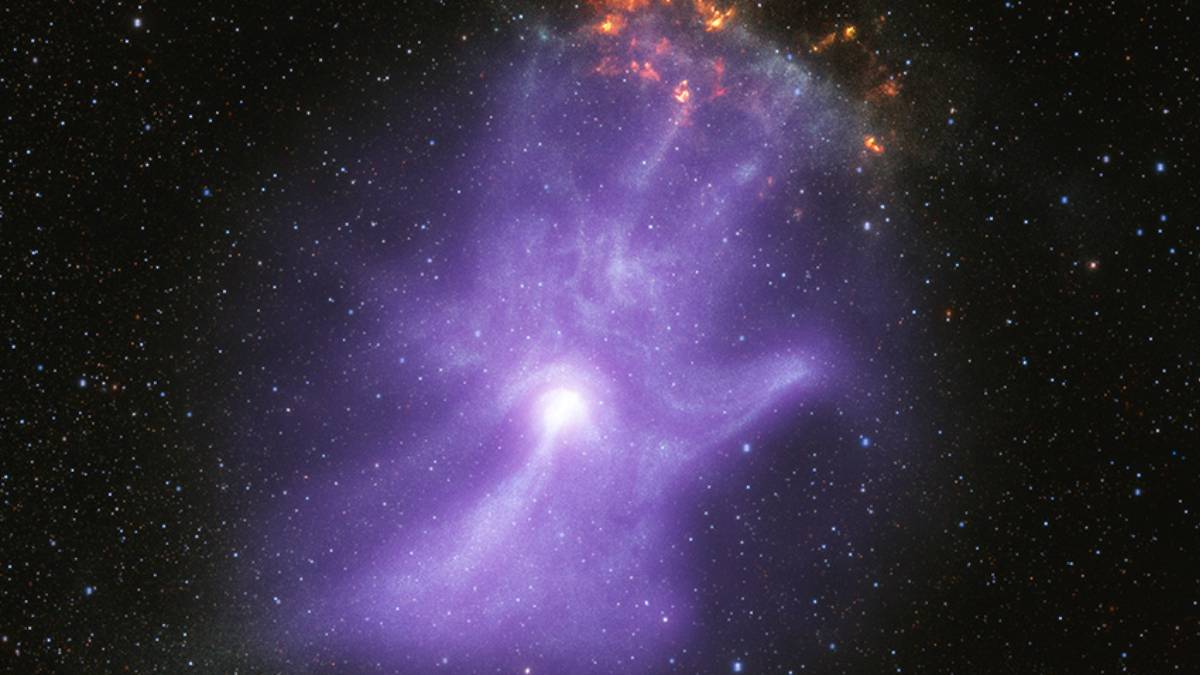 Spook-tecular snap from space! NASA's x-ray telescope captures bones of cosmic hand - Science ...