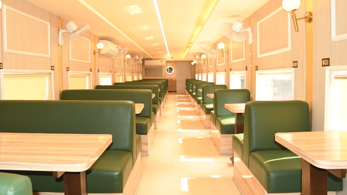 Indian Railways transforms old train coaches into elegant restaurants ...