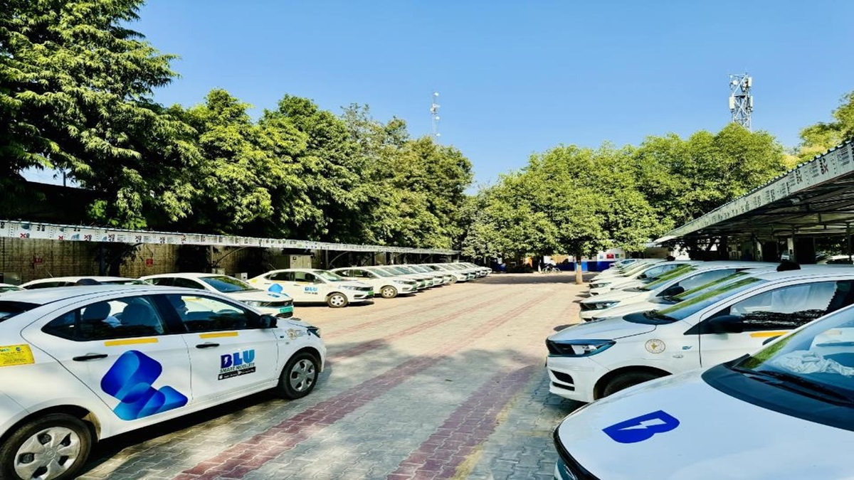 Electric ride-hailing startup BluSmart raises $24 million in new equity ...