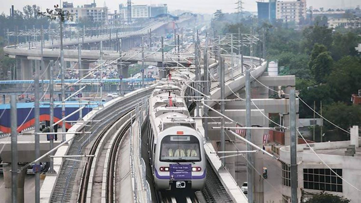 NMRC approves Sector-142 to Botanical Garden Metro section for ...