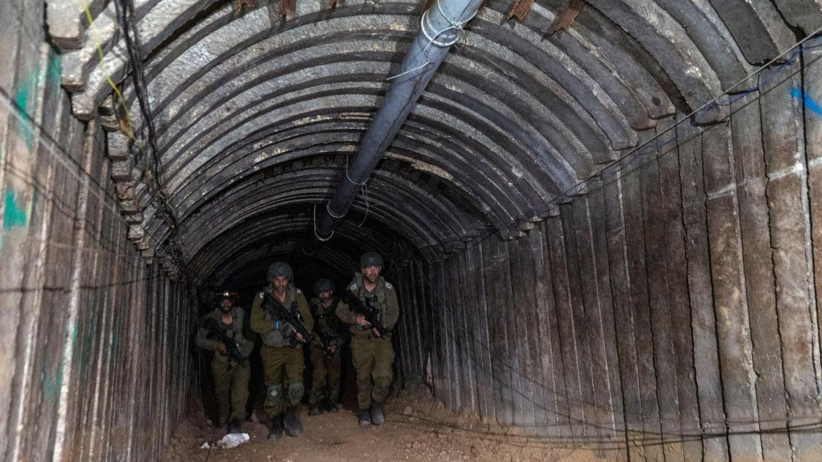 Israeli forces unearth 4-km long Hamas tunnel designed to transfer ...