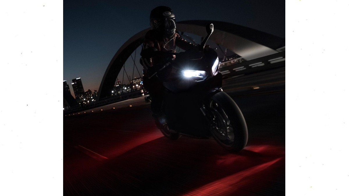 Triumph Daytona 660 teased again ahead of debut— exhaust note revealed - Bike News | The ...