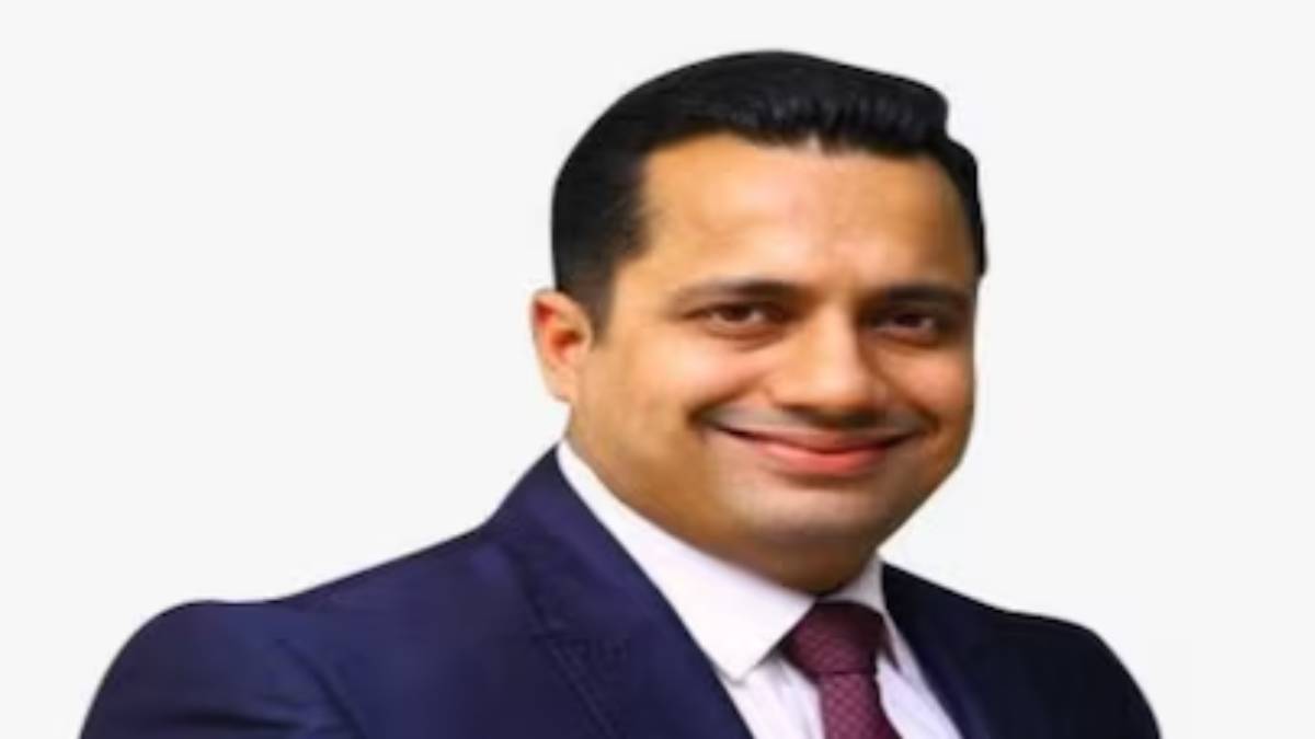 Motivational speaker Vivek Bindra booked for assaulting wife in Noida ...