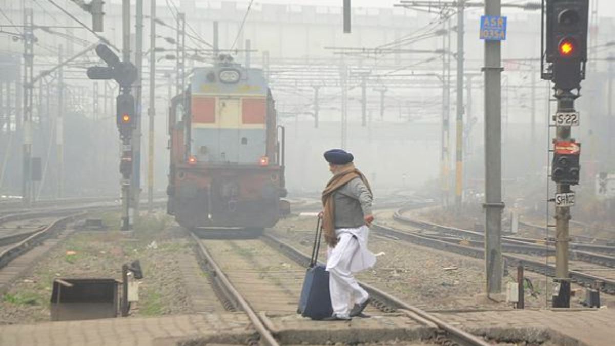Indian Railways train services hit by thick fog, several Delhi-bound trains running late due to ...