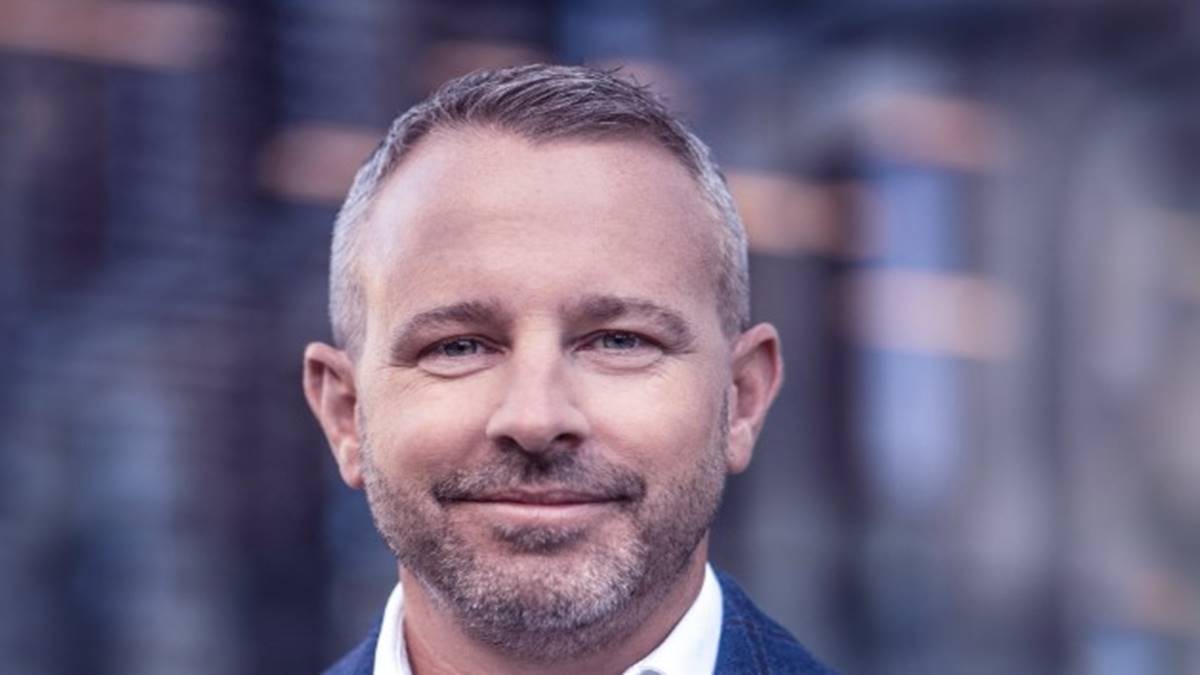 Who is Sam Mantle, the CEO of Lingaro Group? Know about his career ...