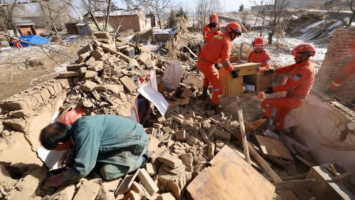Strong earthquake in northwest China that killed at least 148 causes ...