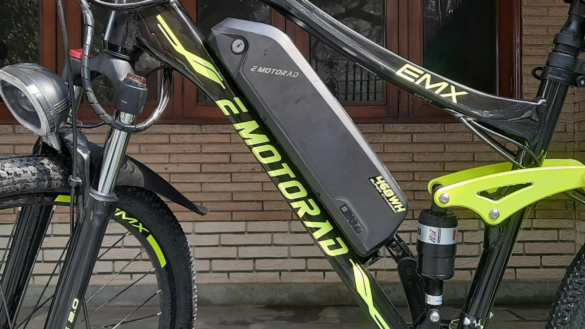 EMotorad EMX+ review: Convenience and fun wrapped together - Auto Reviews News | The Financial ...