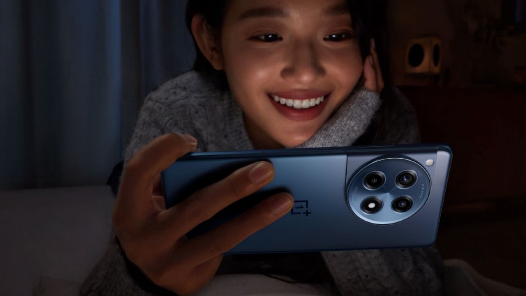 OnePlus Ace 3 brings a super-bright display, Snapdragon 8 Gen 2, and ...