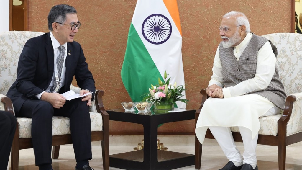 PM Modi woos global corporate head honchos to invest in the India growth story - Industry News ...