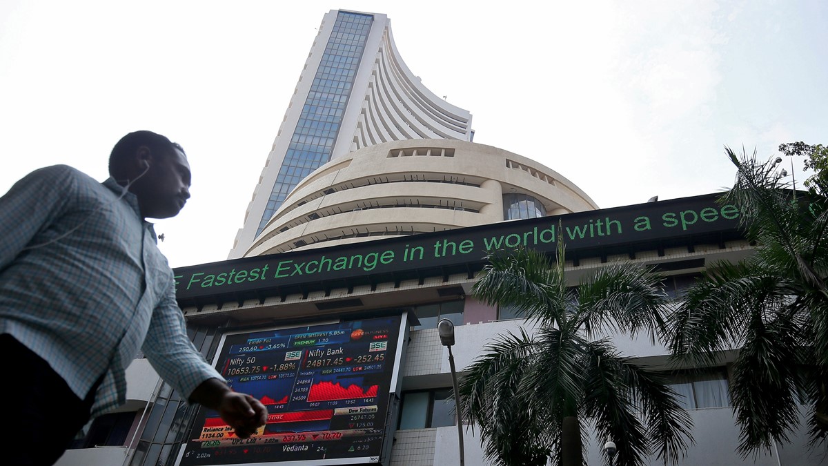 Indian shares eke out gains ahead of TCS, Infosys results, US inflation ...