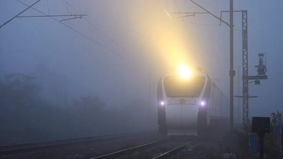 Indian Railways train delay update: 30 Delhi-bound trains running late due to low visibility ...