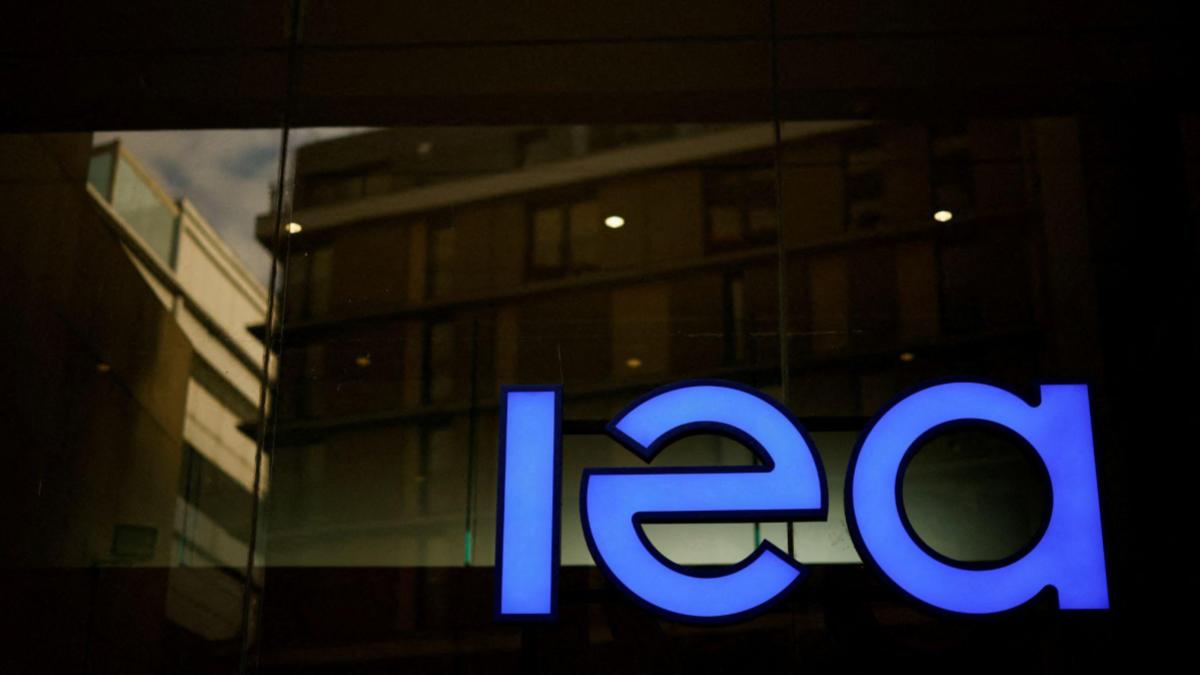 India starts talks with IEA for full membership - Economy News | The ...