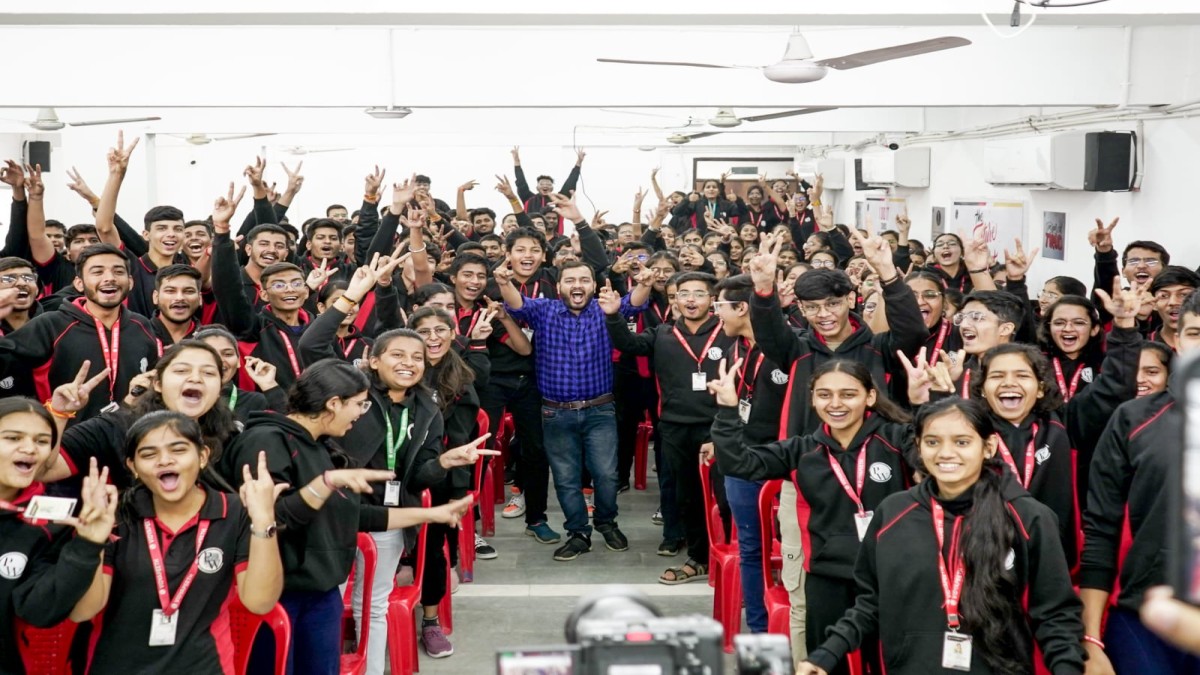 Physics Wallah founder Alakh Pandey provides fee waivers to 51,000 ...