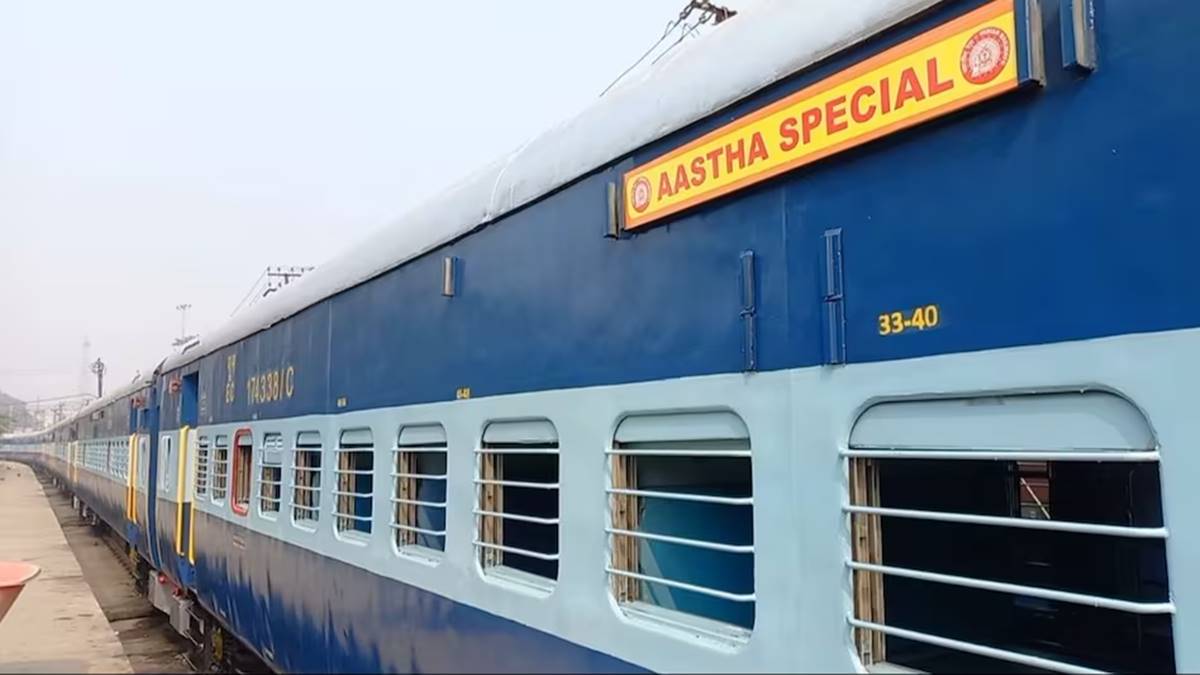 Indian Railways' special 'Aastha' train carrying 2,000 pilgrims flagged ...