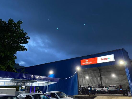 Snap E-Cabs targets tier 2-3 towns, battery management and EV charging ...