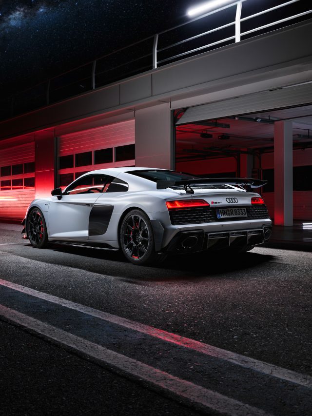 Last Audi R8 rolls out!