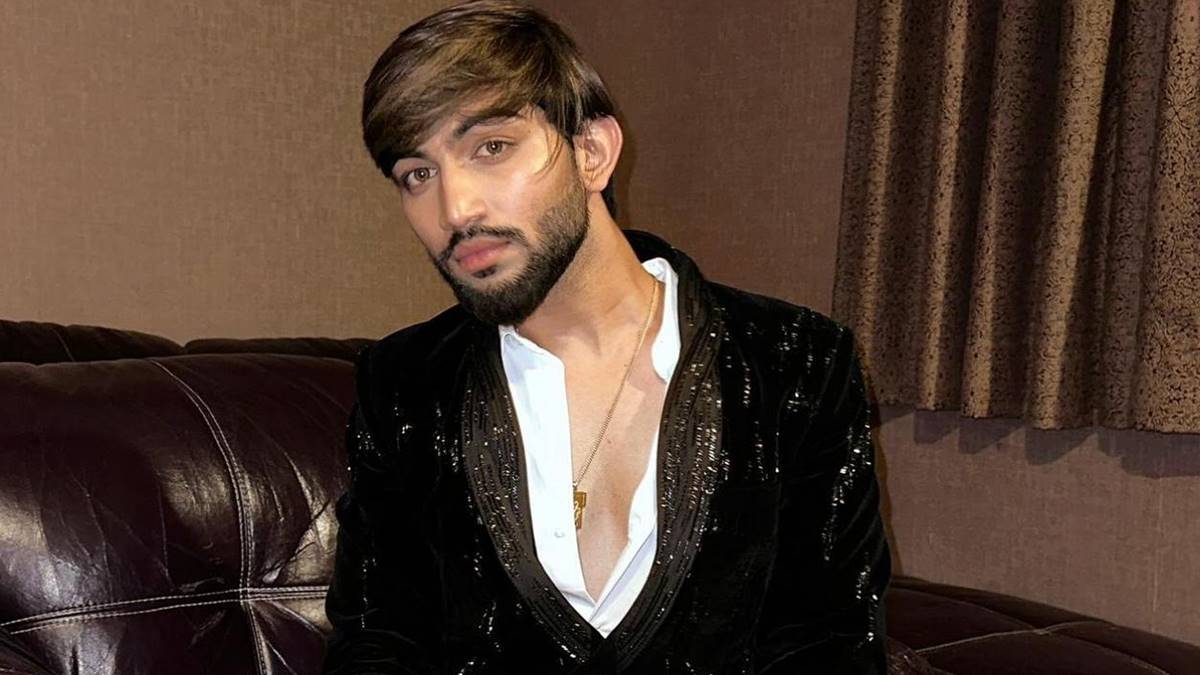 Meet Divyesh Talaviya— Celebrity stylist and digital creator who has ...