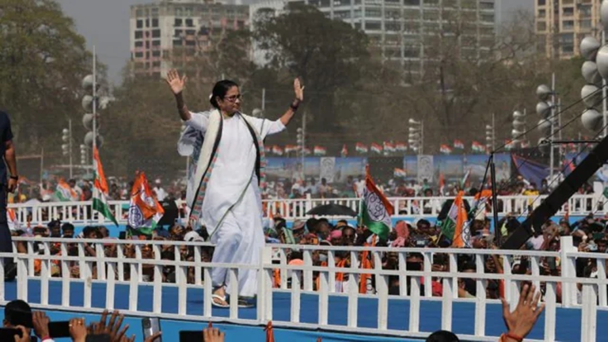 TMC, BJP spar over 'safe haven for terrorists' remark after Bengaluru blast accused held from ...