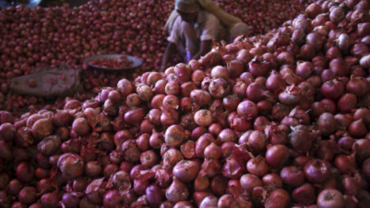 Centre removes Minimum Export Price thresholds on onion, basmati rice to boost exports - Economy ...