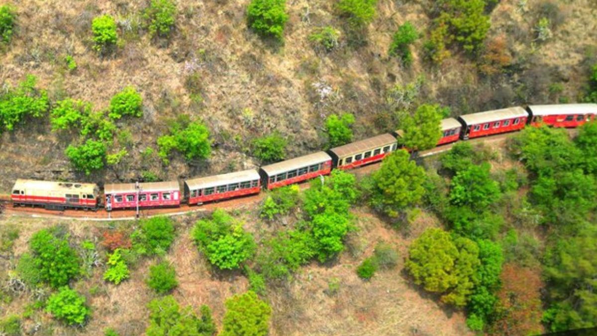 Ministry of Railways shares stunning aerial view of Kalka-Shimla toy ...