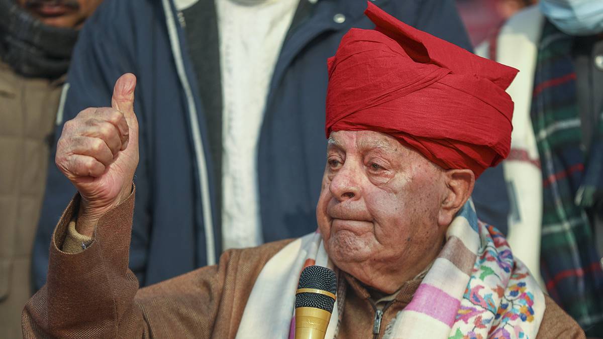 Atom Bomb Will Fall On Us Farooq Abdullahs Warning After Rajnath Singhs Pok Remark India