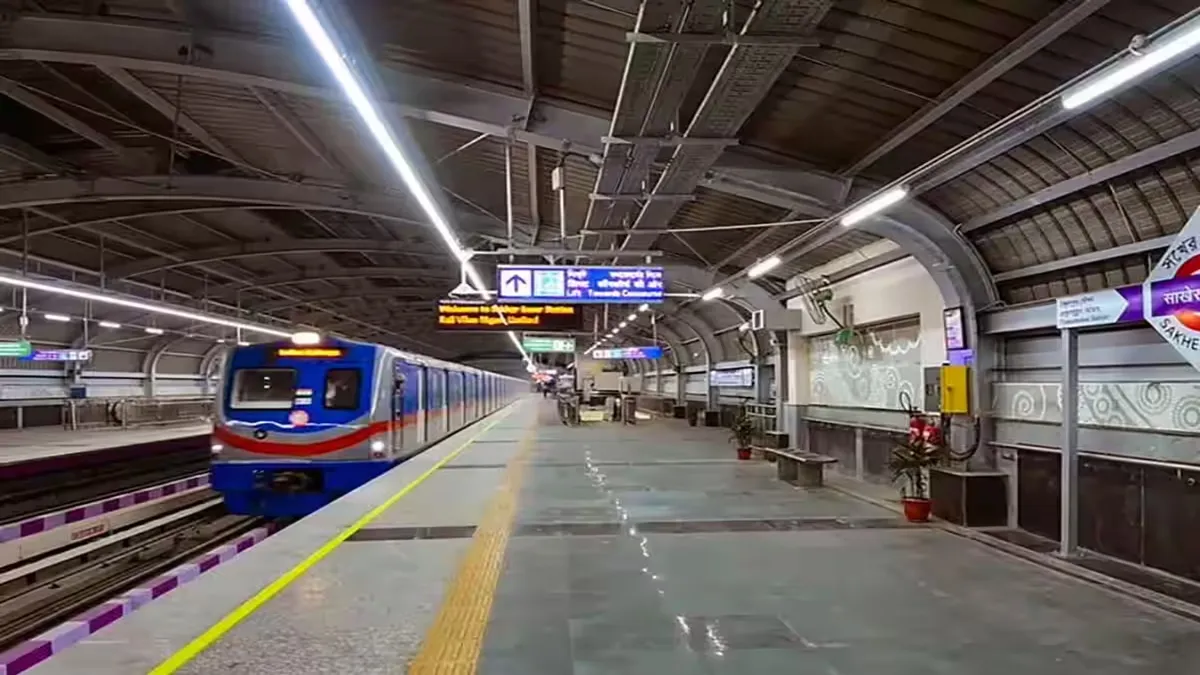 Kolkata Metro Rail addresses cash change issue, introduces UPI-based ...