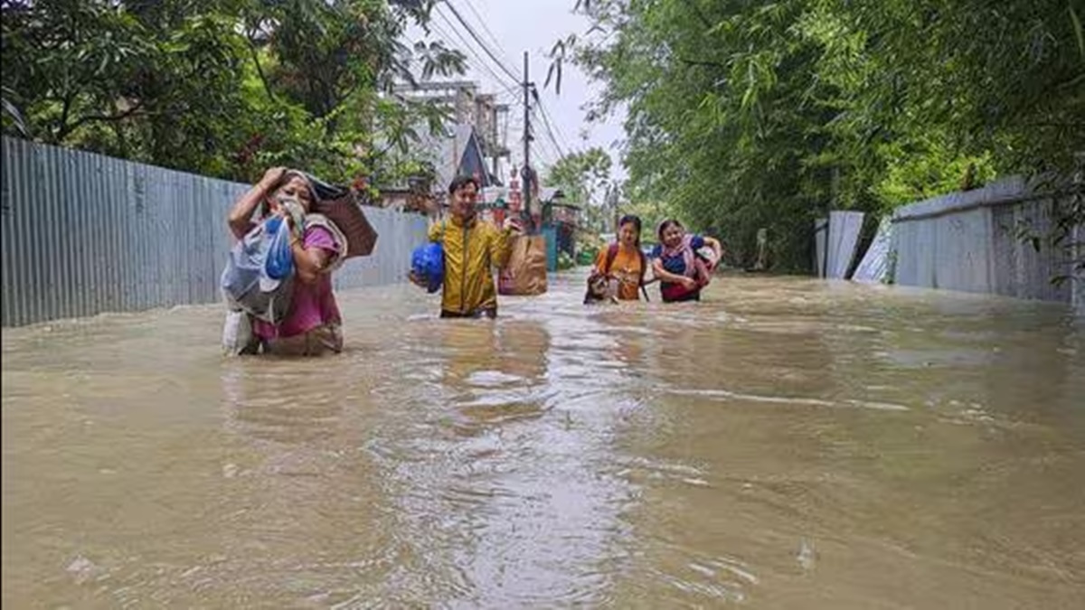 Cyclone Remal effect: Two killed in landslide, flood in Manipur - India ...