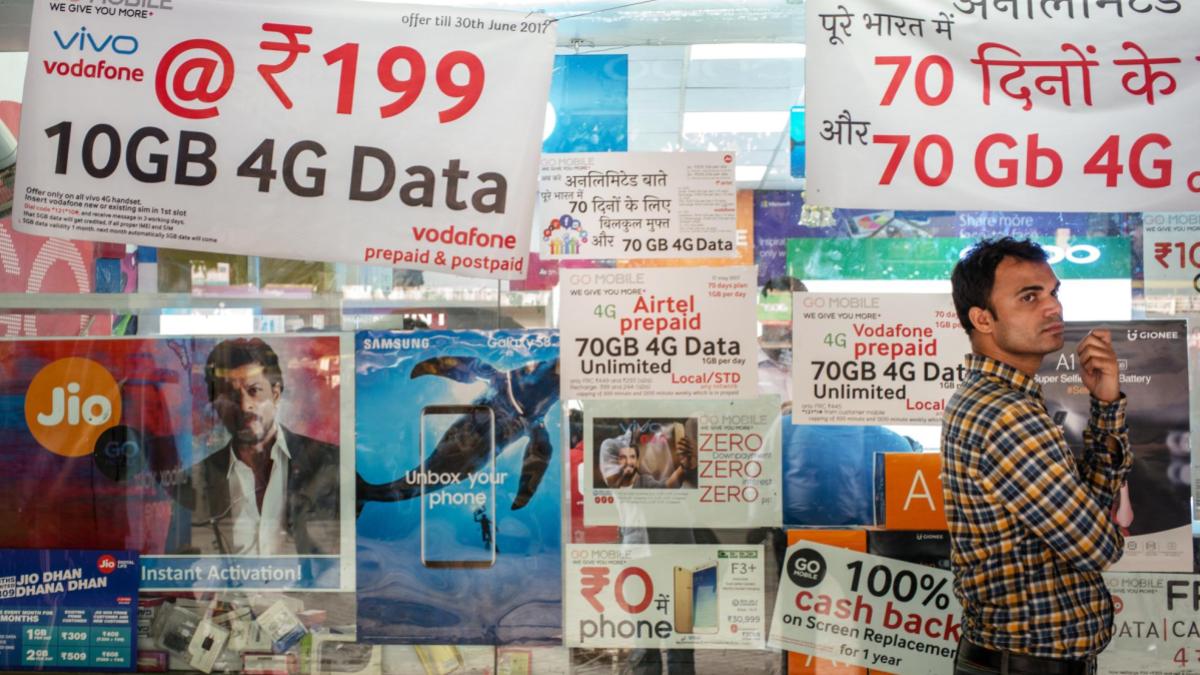 Govt's telecom revenue in FY24 may fall short by Rs 10,000 crore ...