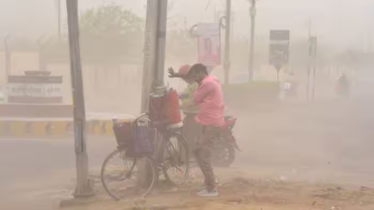 Delhi-NCR ravaged by heavy dust storm; IMD urges precautionary steps ...