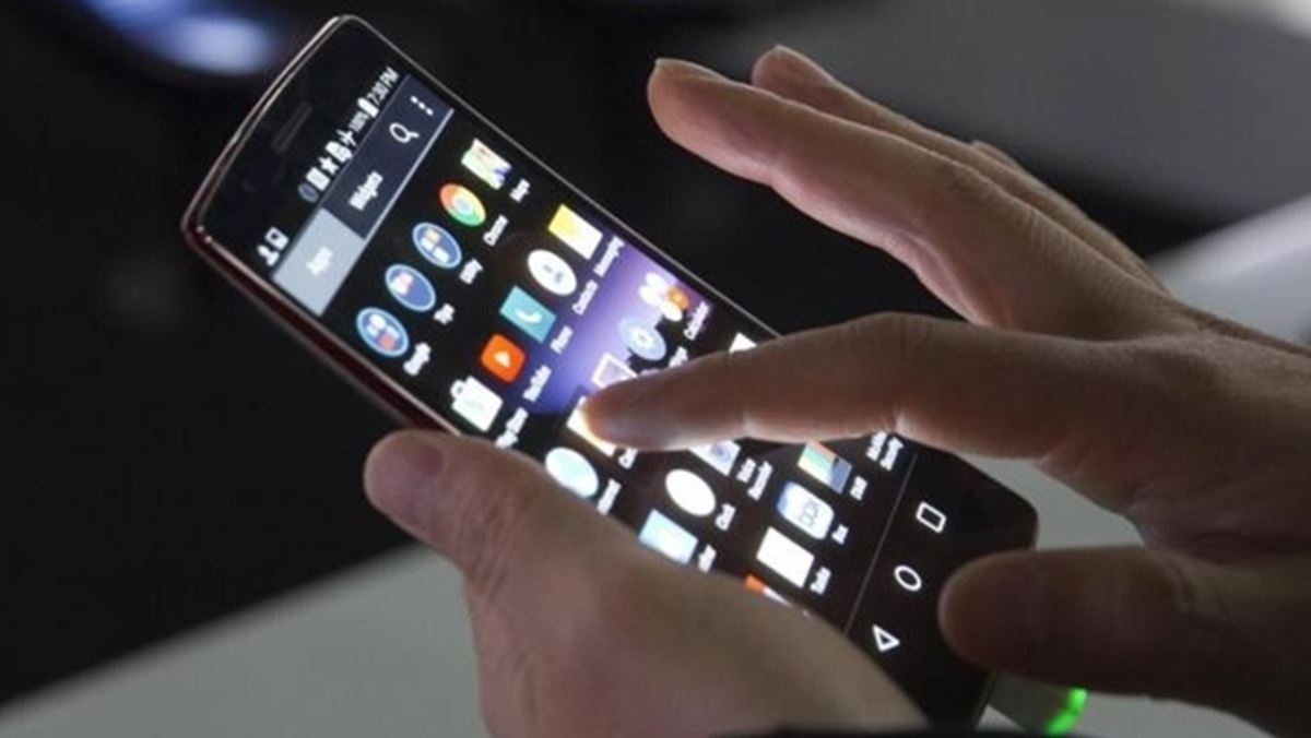 How to spend less time on phone, get more work done: 5-point cheat ...