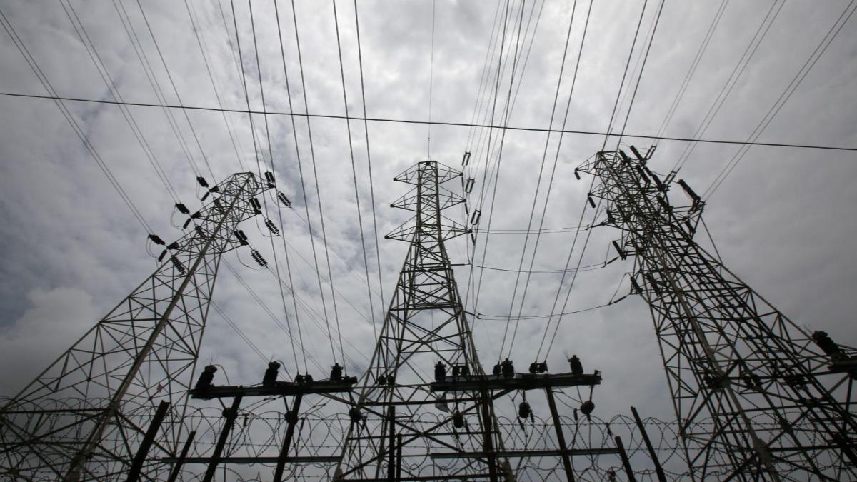 Delhi power outage: Parts of capital experience electricity failure ...