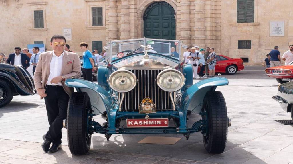 India makes history as Yohan Poonawalla's Rolls-Royce '17EX' wins 'Best ...