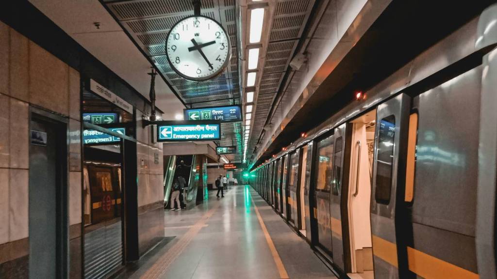 DMRC, RITES to jointly explore mass rapid transit system projects in ...