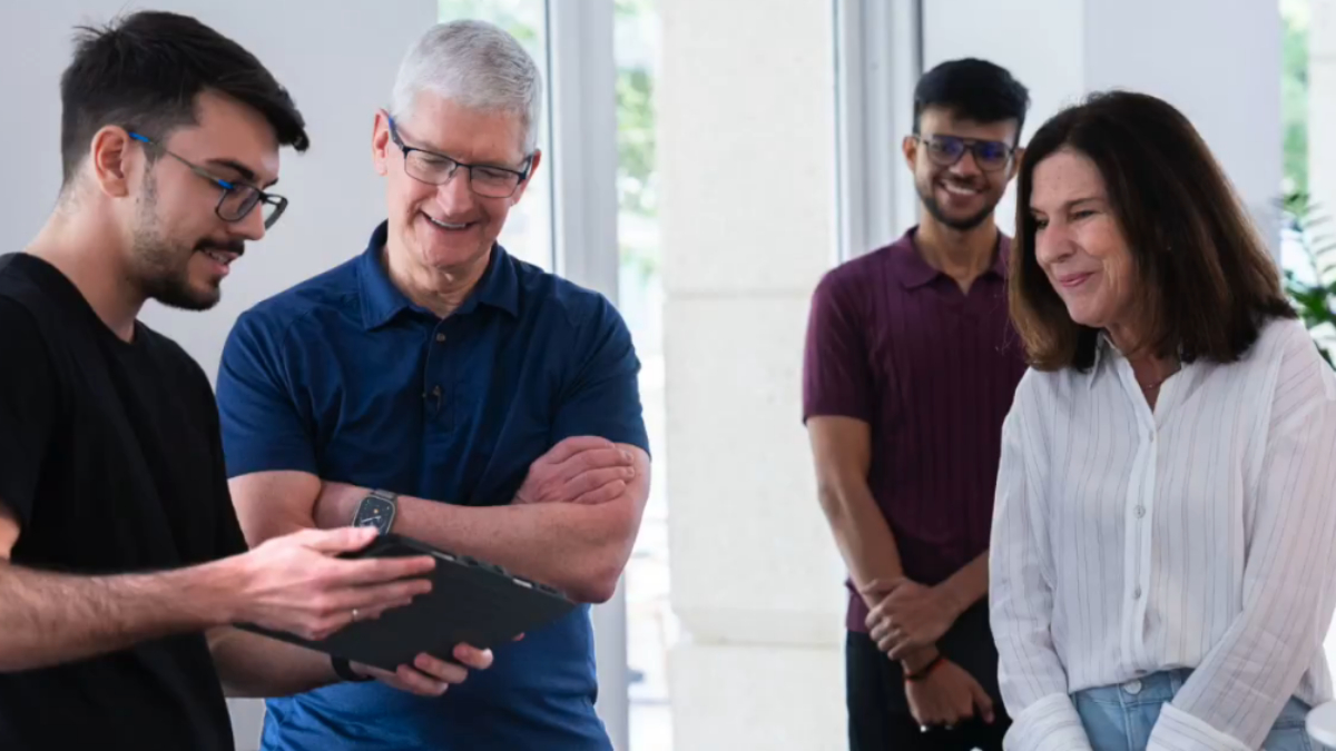 Apple WWDC 2024: Why Tim Cook was ‘amazed’ to meet this 22-year-old ...