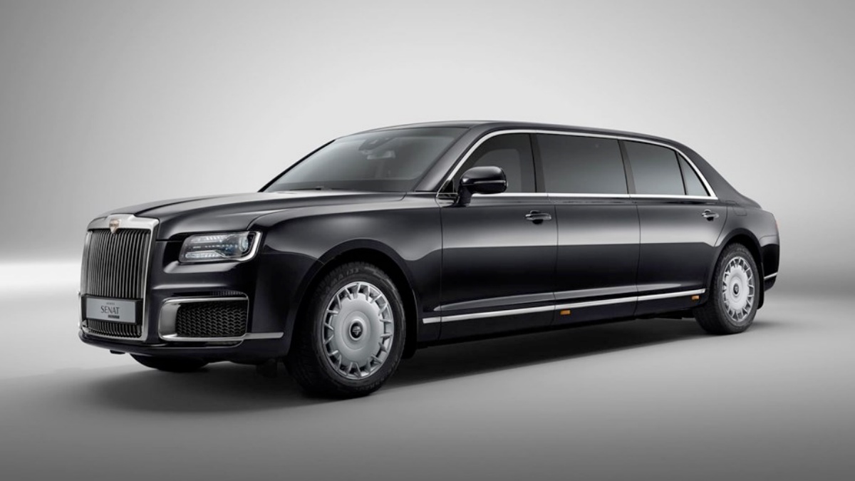 Vladimir Putin gifts a ‘Russian Rolls-Royce’ Aurus Senat to Kim Jong Un ...