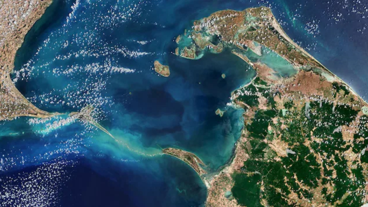 Ram Setu from space! European Space Agency shares stunning satellite image - Science News | The ...