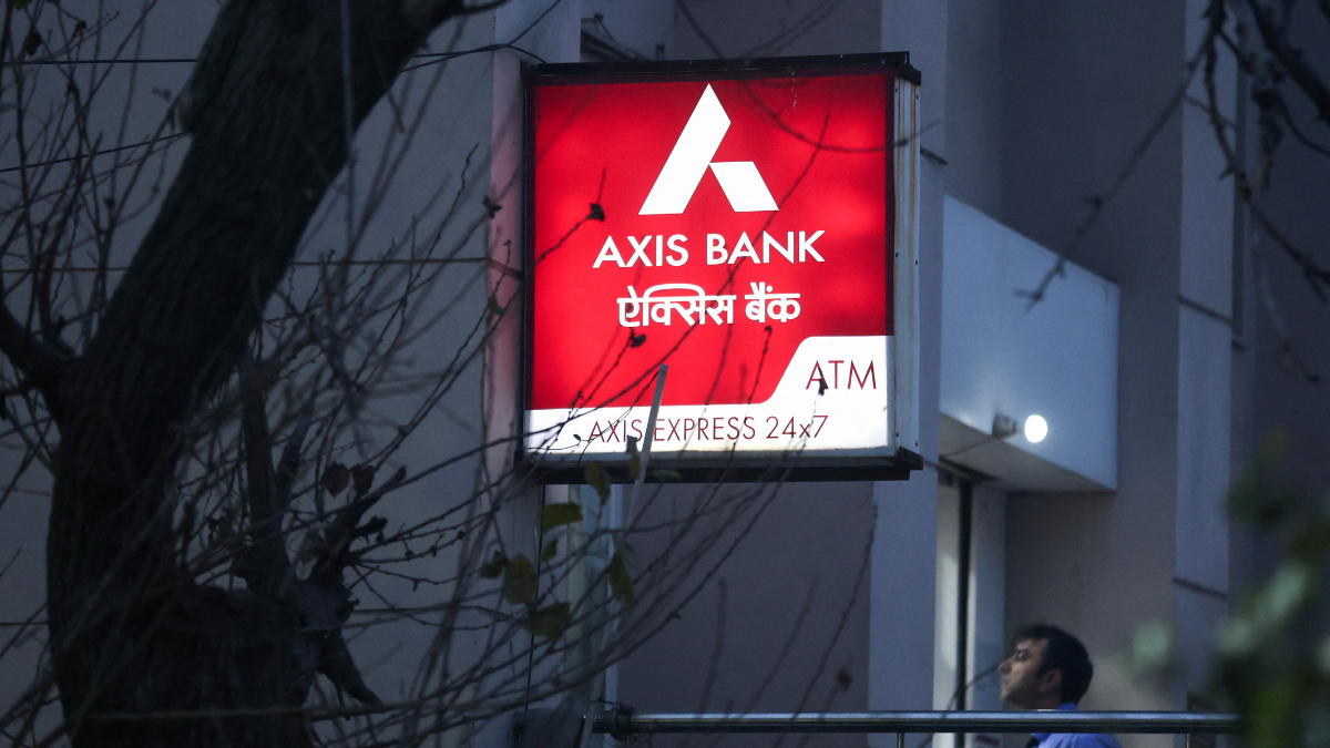 Axis Bank plunges 6% on loan concerns and sharp rise in credit cost ...