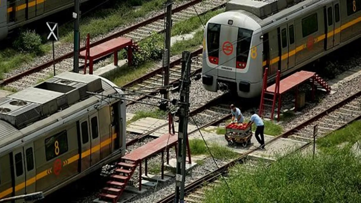 Linking Gurugram to Manesar: Hooda promises to extend metro line - Here ...